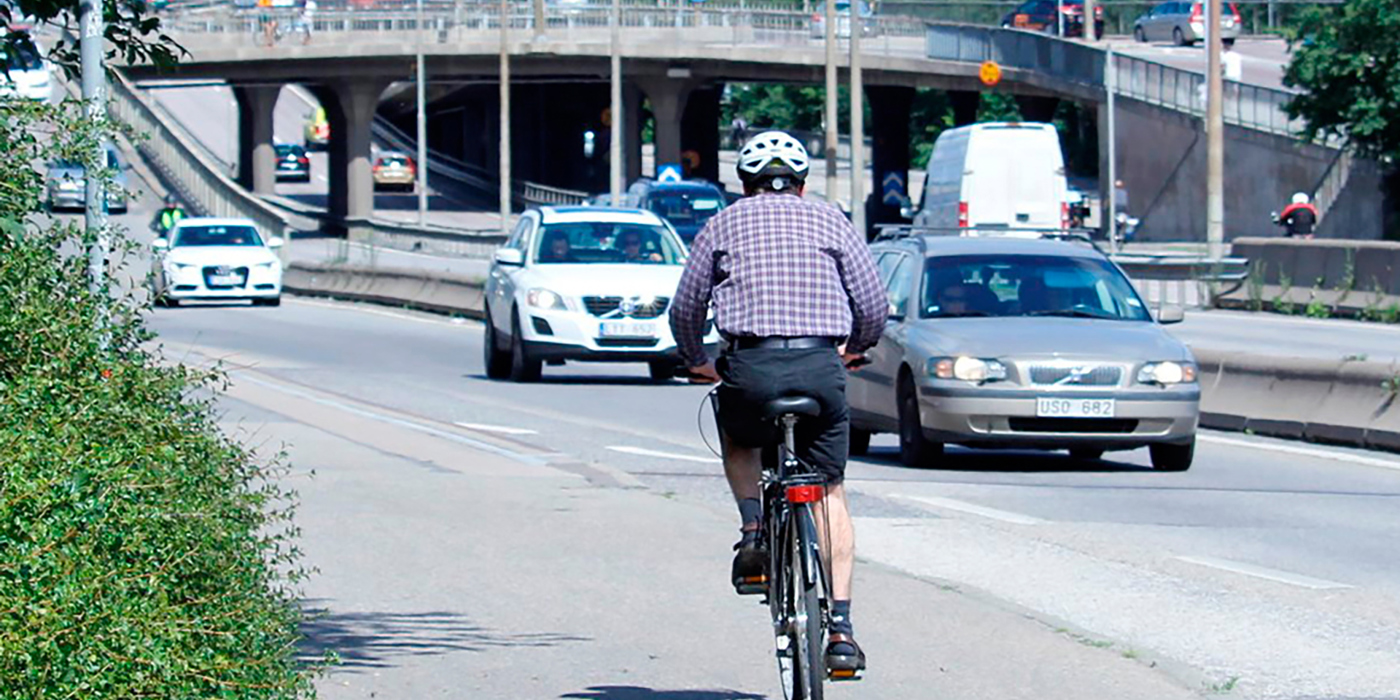 Dubbelriktade cykelbanor längs Nynäsvägen - Stockholms stad