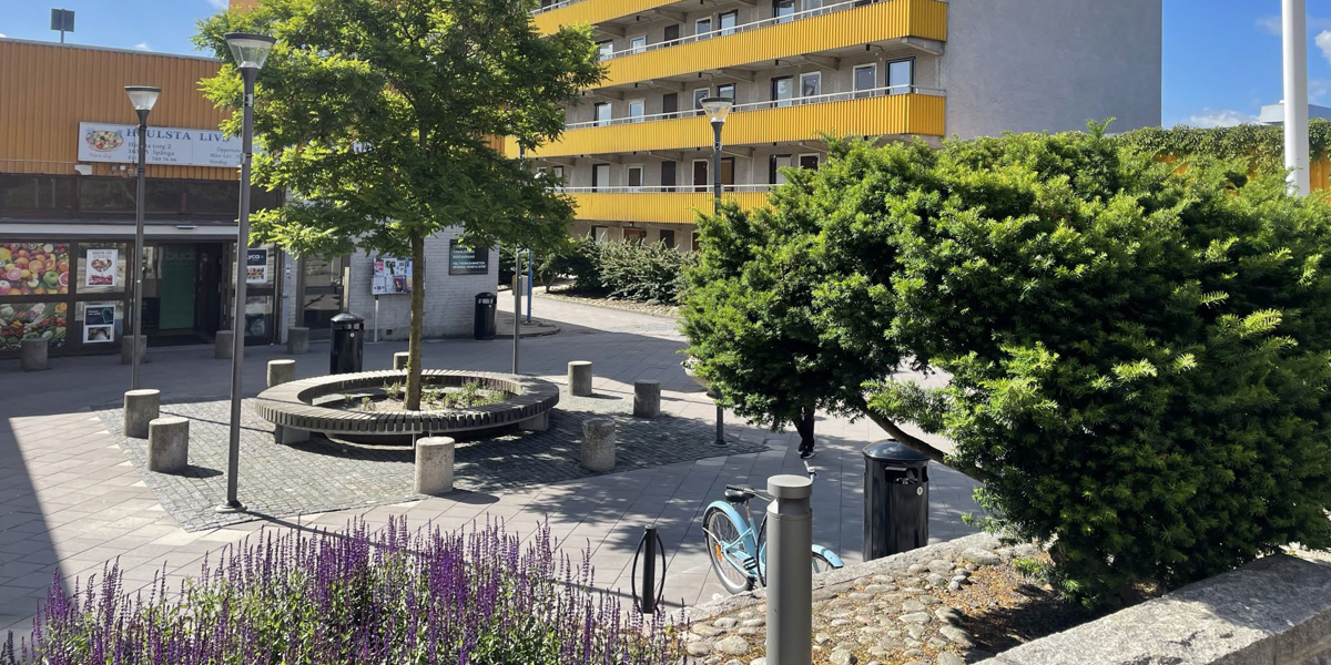 Hjulsta torg rustas upp - Stockholms stad